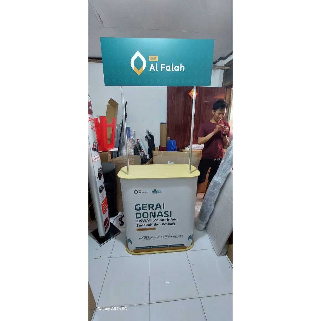 Jual Eventdesk alas kayu |Polycounter Kayu (with header) | Pop Up Table ...