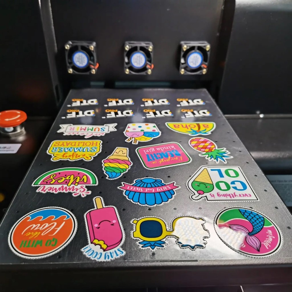 Jual Savior STICKER HAMPERS / STICKER UV / STICKER DTF UV / STICKER ...