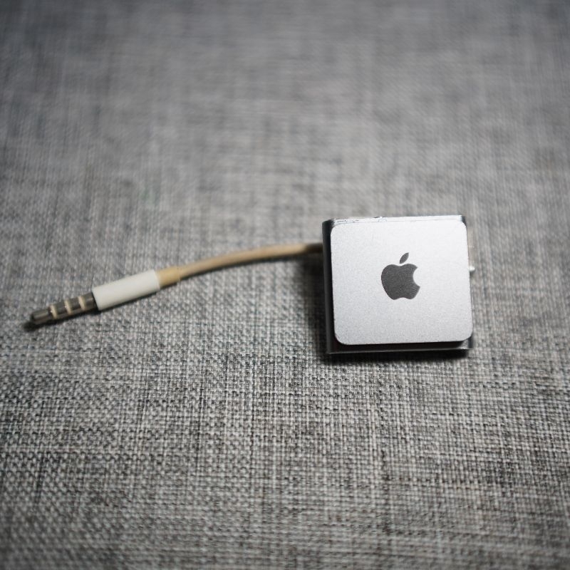 Jual APPLE IPOD SHUFFLE 4TH GEN | Shopee Indonesia