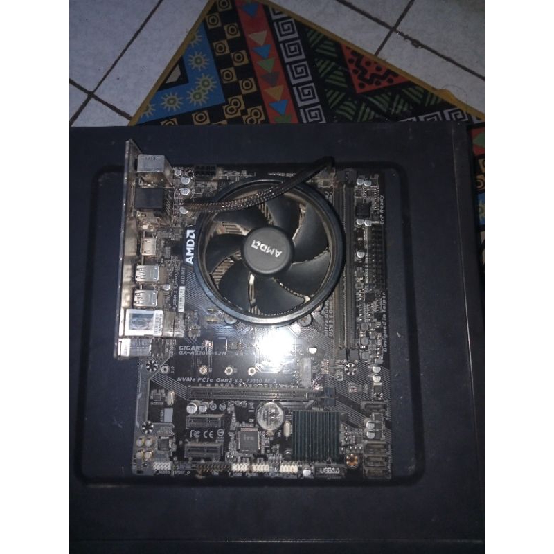 Jual Mobo Gigabyte A320M S2H + Fan CPU AMD Cek Deskripsi | Shopee Indonesia