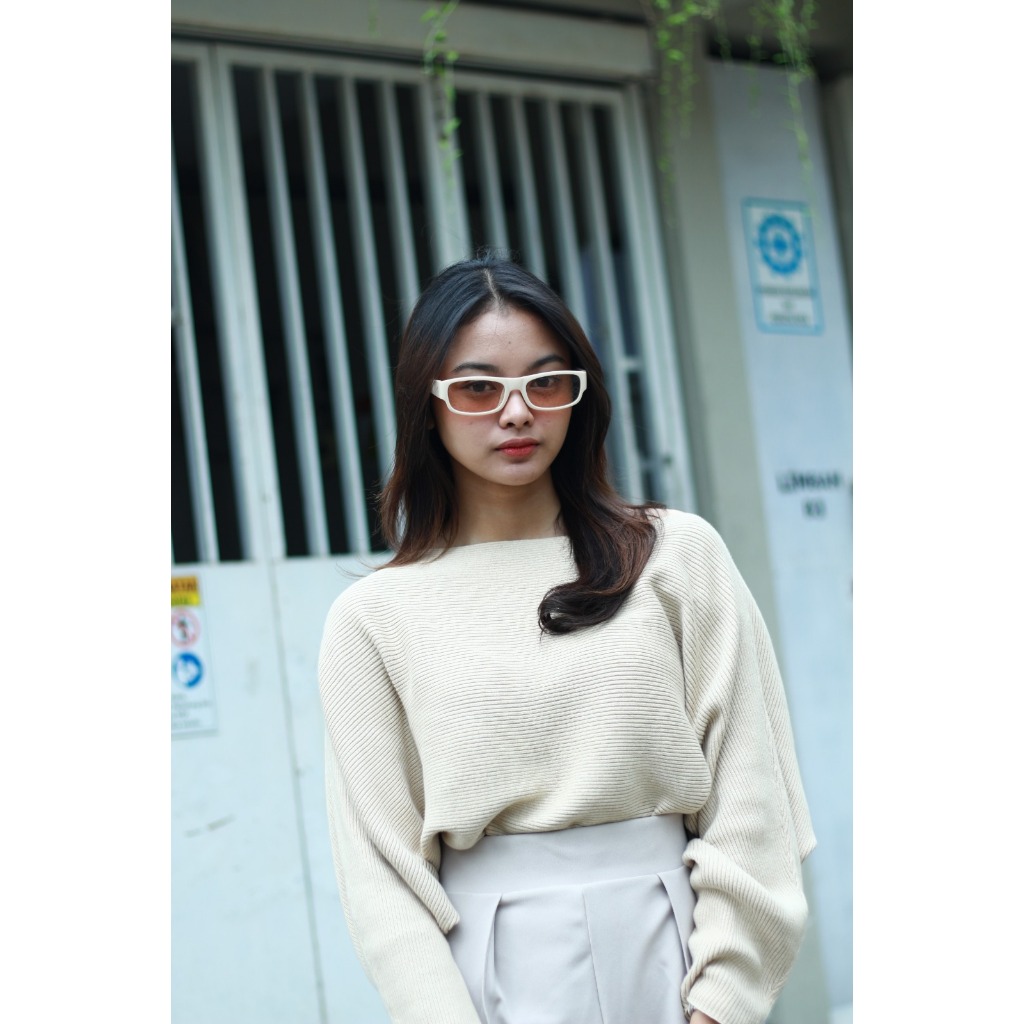 Jual Kacamata Retro Frame Kotak Tiga Titik Kecil | Shopee Indonesia
