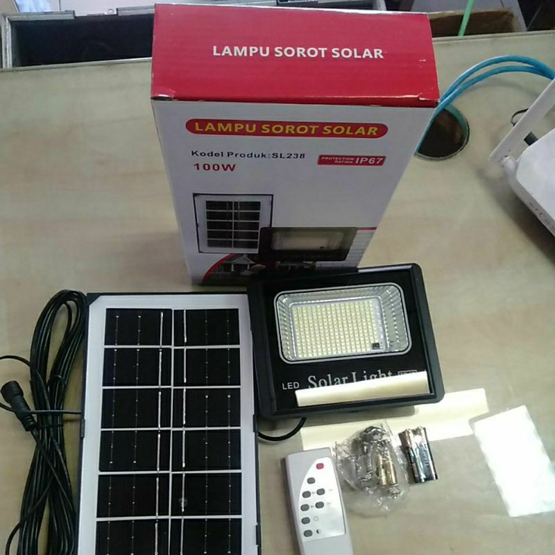 Jual Lampu Sorot Solar Cell 100W tenaga surya | Shopee Indonesia