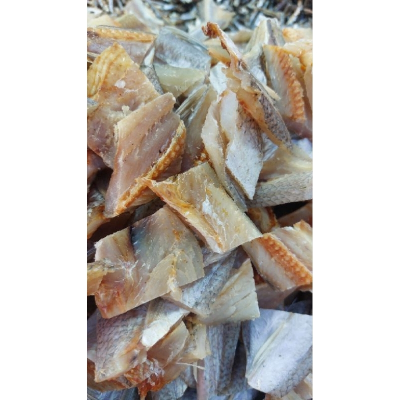 Jual [Bisa COD 1Kg ] Ikan Kering Ikan Asin Lauak Asin Balah Minang ...
