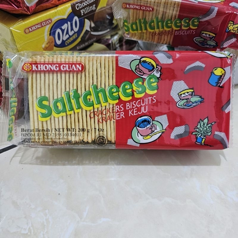 Jual KHONG GUAN SALTCHEESE CRACKERS 200 gram | Shopee Indonesia