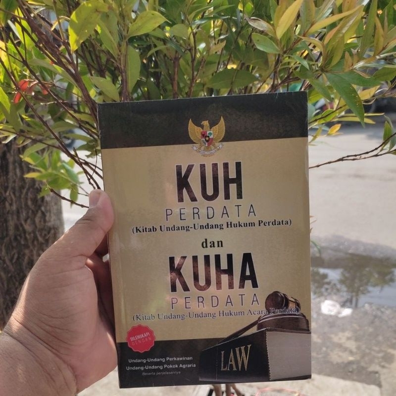 Jual BUKU KUH PERDATA DAN KUHA PERDATA (ORIGINAL) | Shopee Indonesia