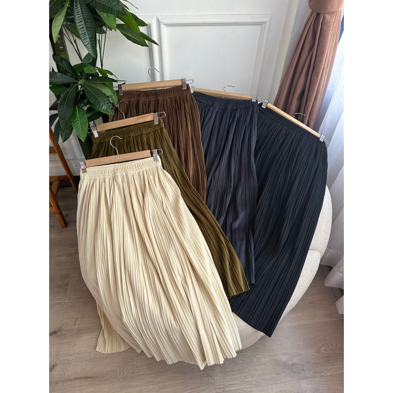 Jual LO Clothes PLEATED SKIRT - Rok Plisket 7/8 Premium Bawahan Wanita ...
