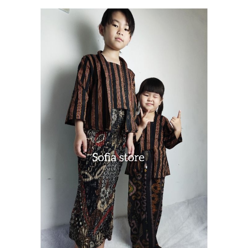 Jual Kostum Atasan Saja Kebaya Lurik Anak Perempuan Pakaian Tradisional Anak-anak Adat Jawa ...