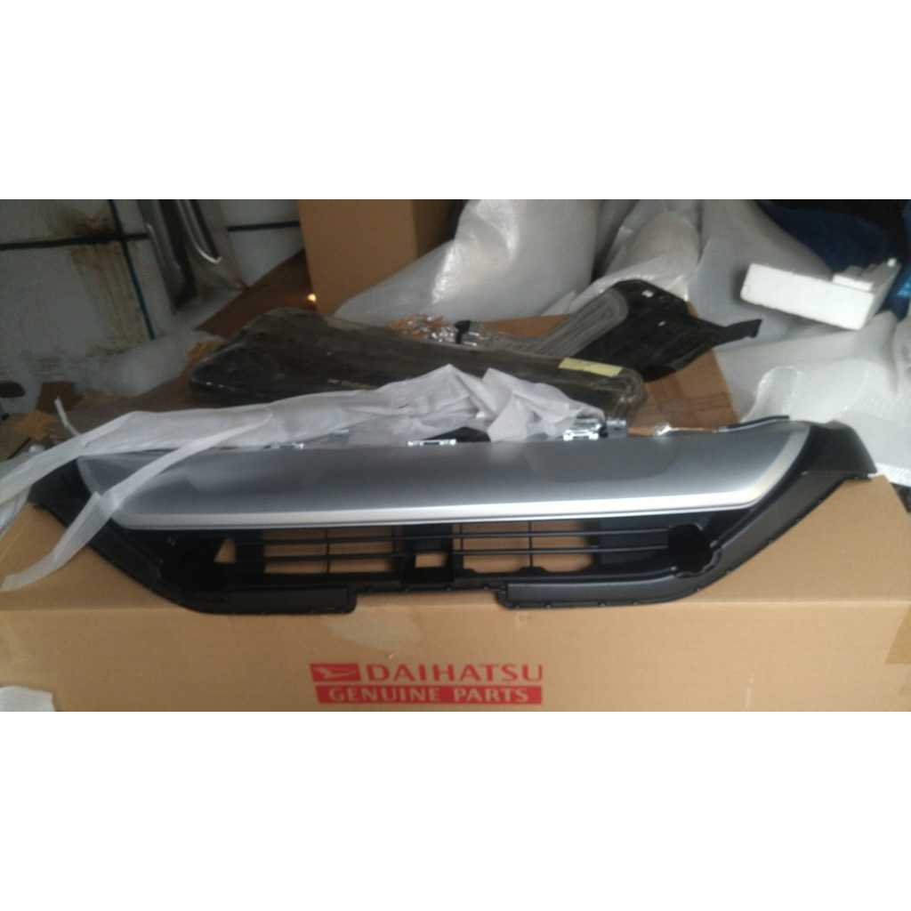 Jual SPOILER BUMPER DEPAN (SILVER) 52129BZ060 TERIOS / RUSH 2017 KE ...