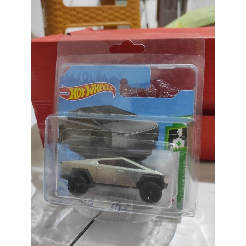 Jual Hotwheels Tesla Cybertruck Short Card | Shopee Indonesia