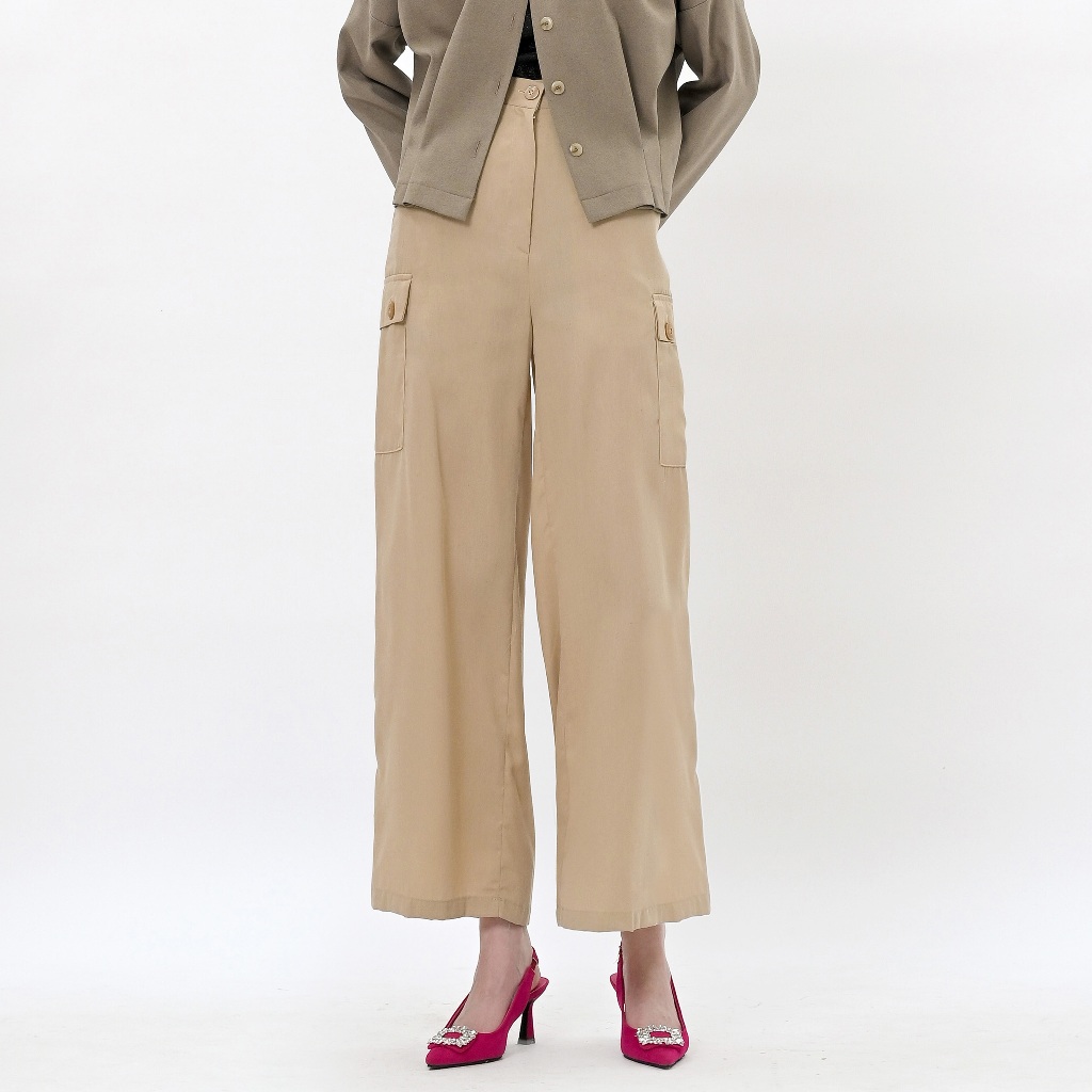 Jual Club Solitaire - Zia Cargo Pants 2520 | Shopee Indonesia