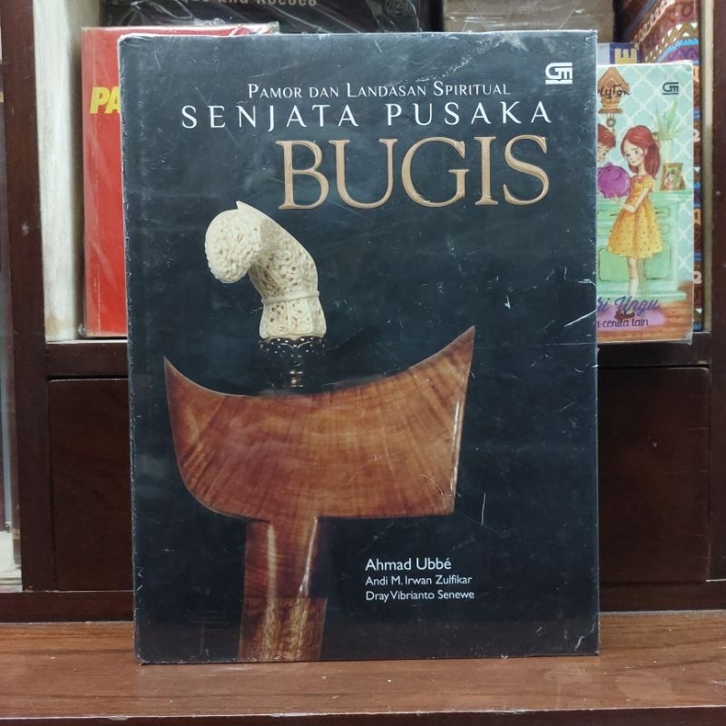 Jual Pamor dan Landasan Spiritual Senjata Pusaka Bugis - Ahmad Ubbe ...