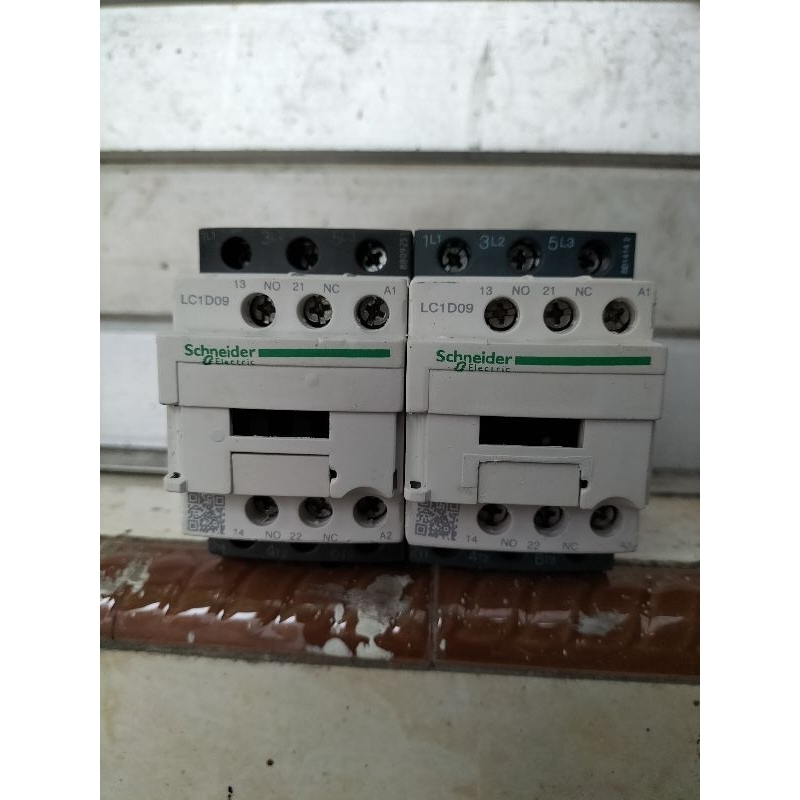 Jual Contactor Schneider LC1D09 25A/48V/220V/380V | Shopee Indonesia