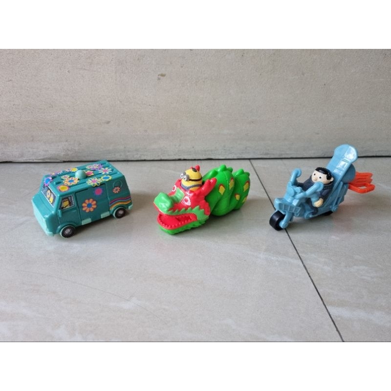 Jual mainan mcD happy meal mcdonalds minion minions the rise of gru ...