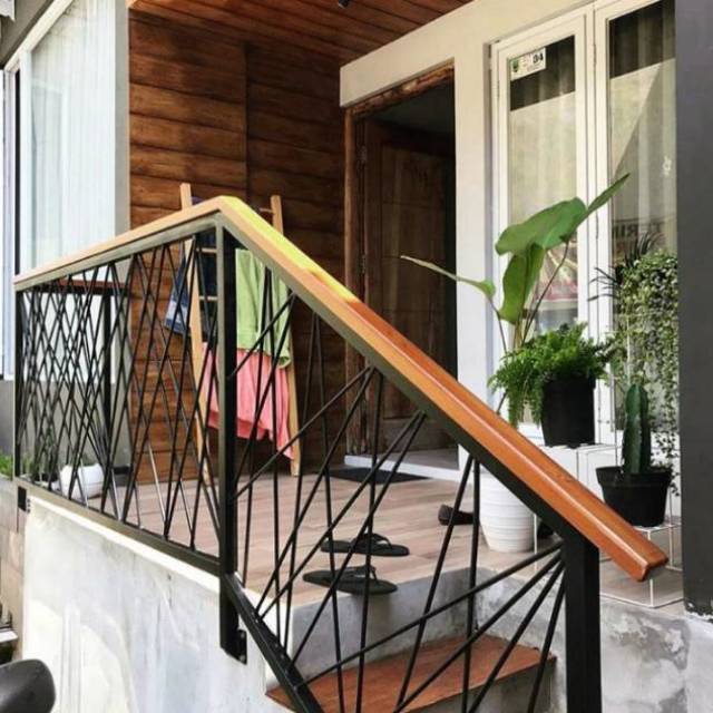 Jual Railing tangga besi handrail pvc cantik sidoarjo | Shopee Indonesia