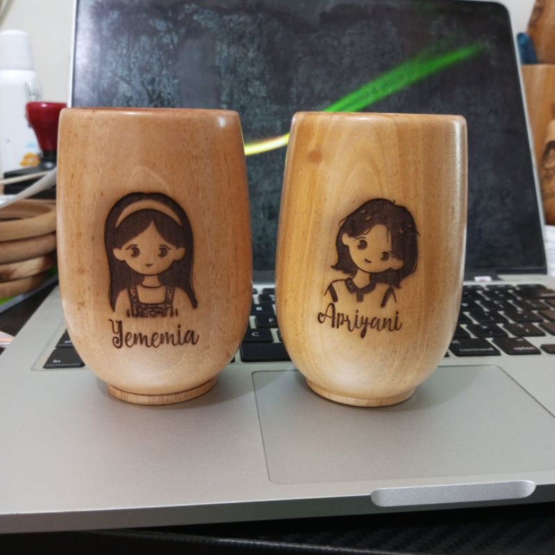 Jual Free Grafir Wooden Cup / Gelas Kayu Mahoni 10cm | Shopee Indonesia