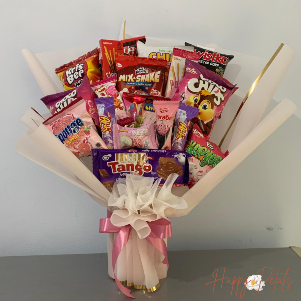 Jual CUSTOM BOUQUET SNACK LARGE SIZE II BUKET SNACK WISUDA II HAMPERS ...
