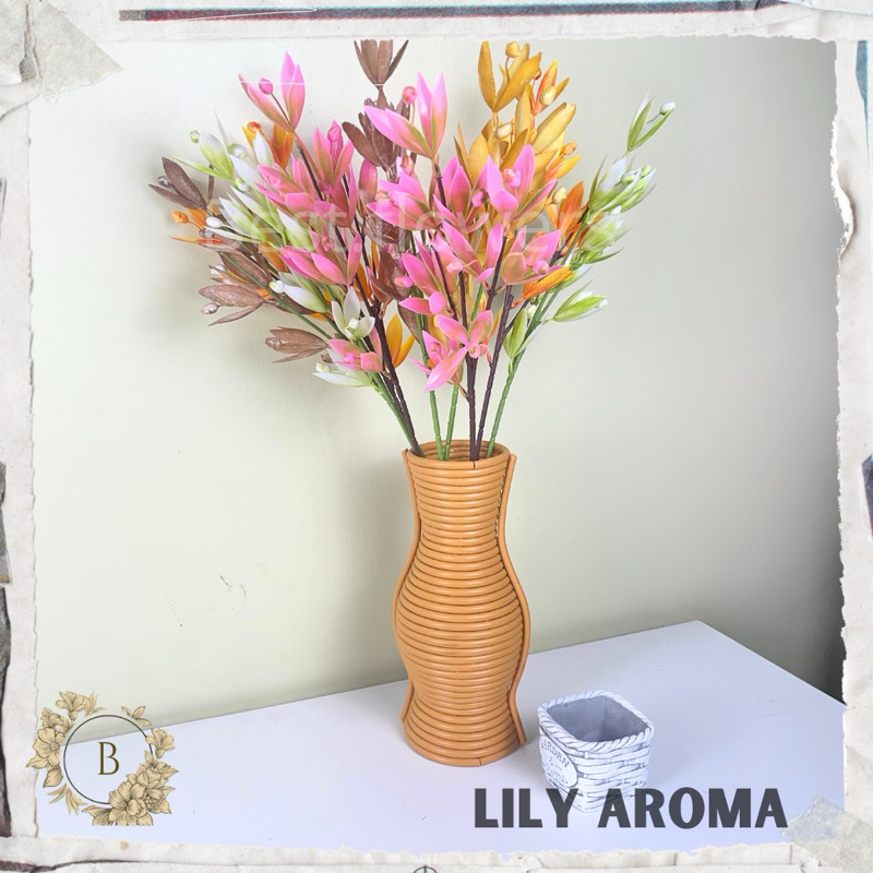 Jual BUNGA LILY AROMA/BUNGA LILY TANGKAI PANJANG/BUNGA ARTFICIAL ...