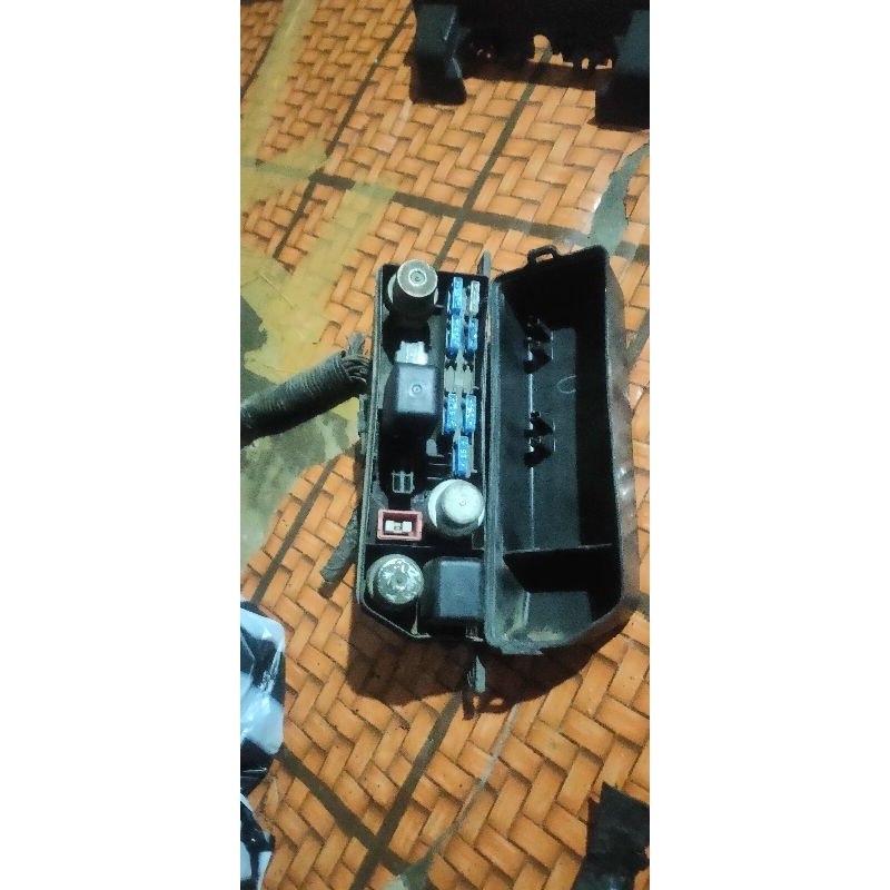 Jual Box Sekring Corolla GL | Shopee Indonesia