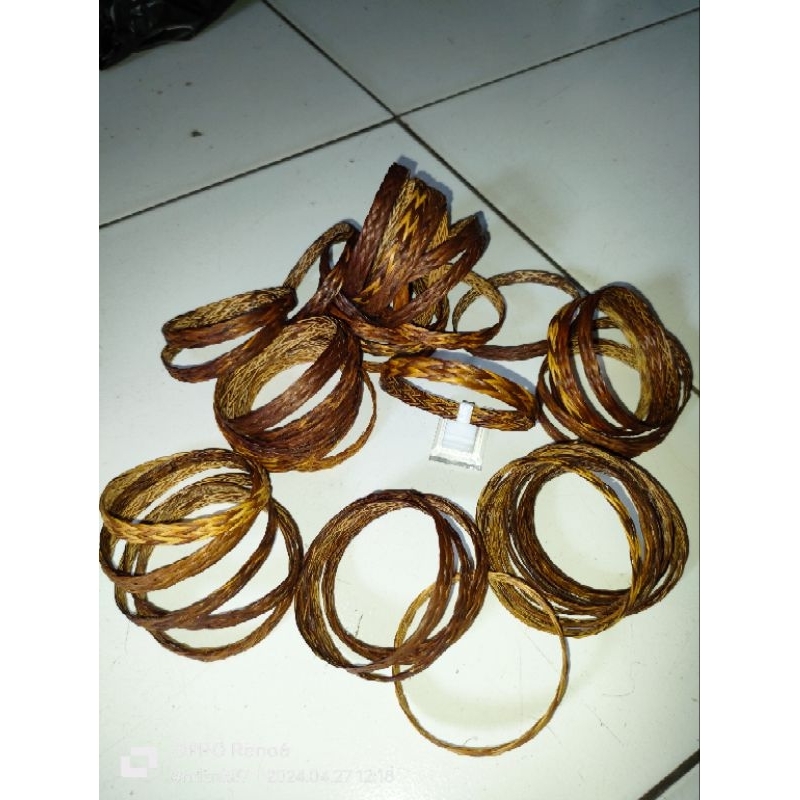 Jual GELANG SIMPAI RESAM DUA ALUR KHAS PEDALAMAN MENTAWAI KALIMANTAN ...