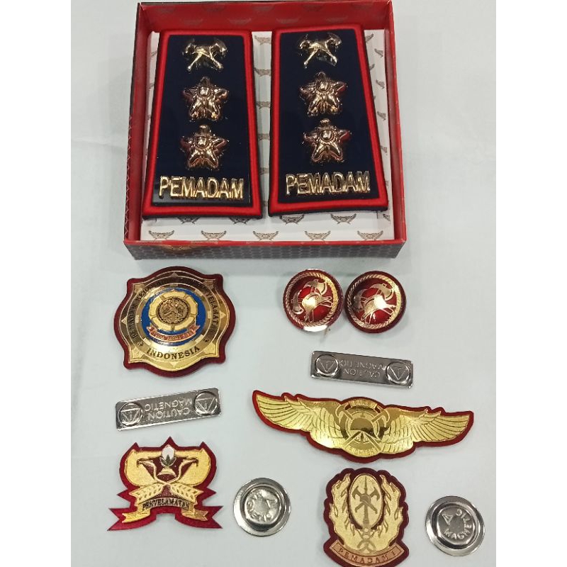 Jual 1SET ATRIBUT PDH PEMADAM 4A 1SET PIN PDH PEMADAM MAGNET | Shopee ...