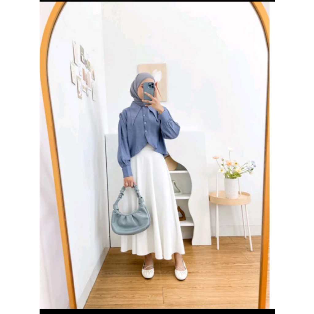 Jual Kemeja Gita Rami Basic Shirt Crop Blouse Lyra outer crop oversize ...
