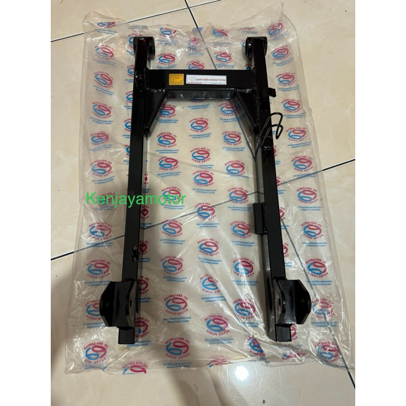 Jual SWING ARM GARPU SHOGUN 125 RR NR FL TEBAL | Shopee Indonesia