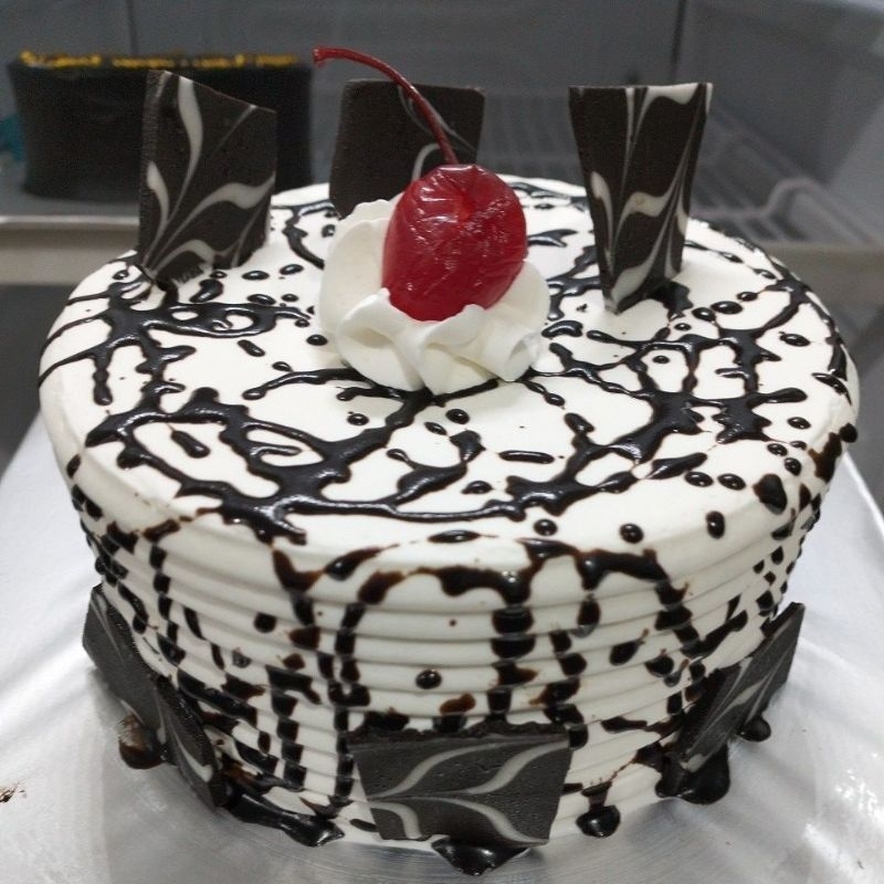 Jual Cake Ultah blackforest uk. 12 cm | Shopee Indonesia