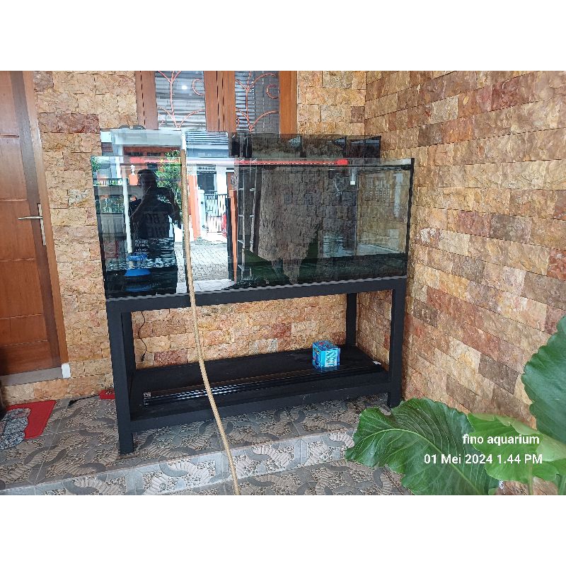 Jual aquarium kaca 150x50x50 full set | Shopee Indonesia