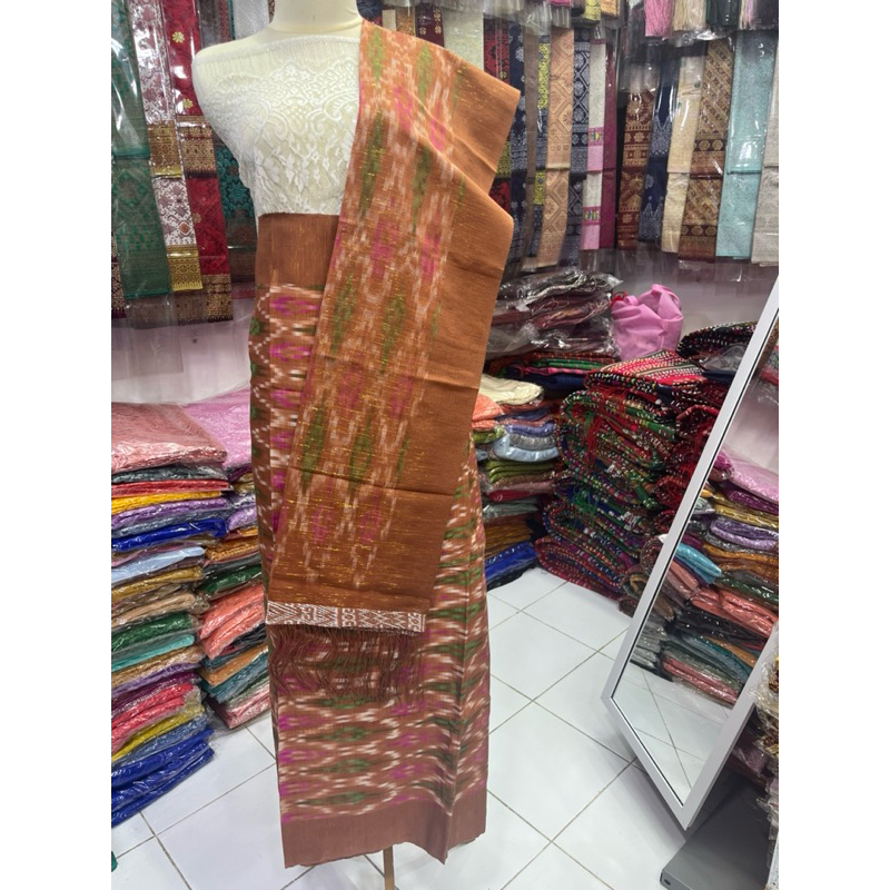 Jual Songket tenunan tangan tarutung full gliter warna coklat | Shopee ...