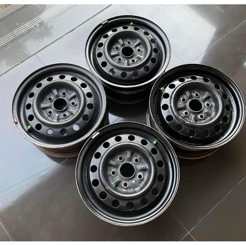 Jual velg kaleng r15 pcd 5x114 to innova ertiga grandmax luxio taruna dll | Shopee Indonesia