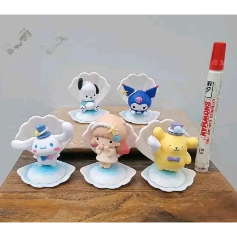 Jual mainan action figuresanriomelody pompompurin kuromi kiki lala ...