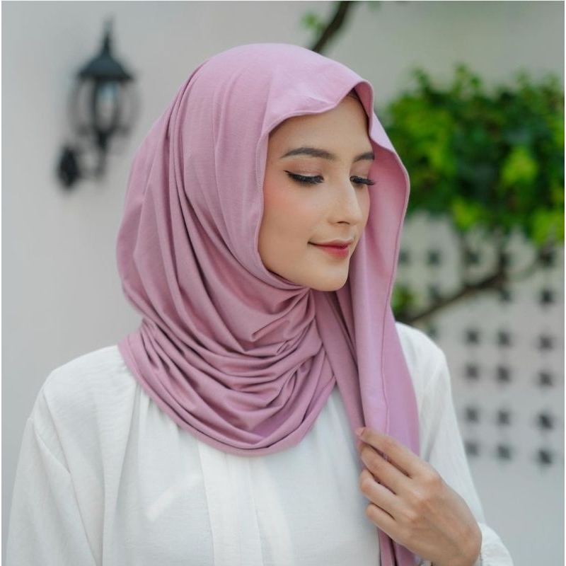 Jual Hijab Pashmina Kaos Rayon / Jilbab Pasmina / Kerudung Pasminah ...