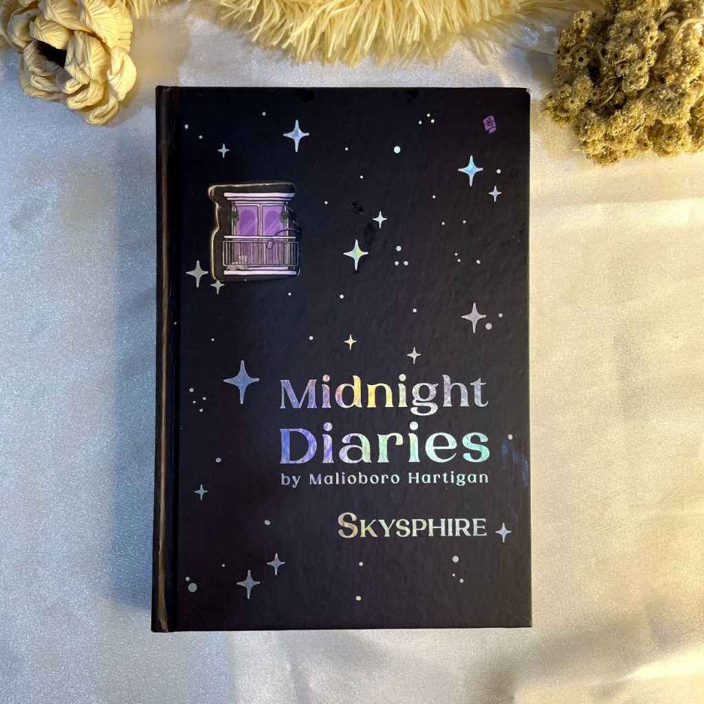 Jual Buku Novel Midnight Diaries - Skysphire - Bukune - Bumifiksi | Shopee Indonesia