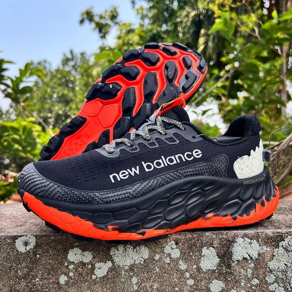 Jual New Balance sepatu running pria Fresh Foam X Trail More v3 Mens ...