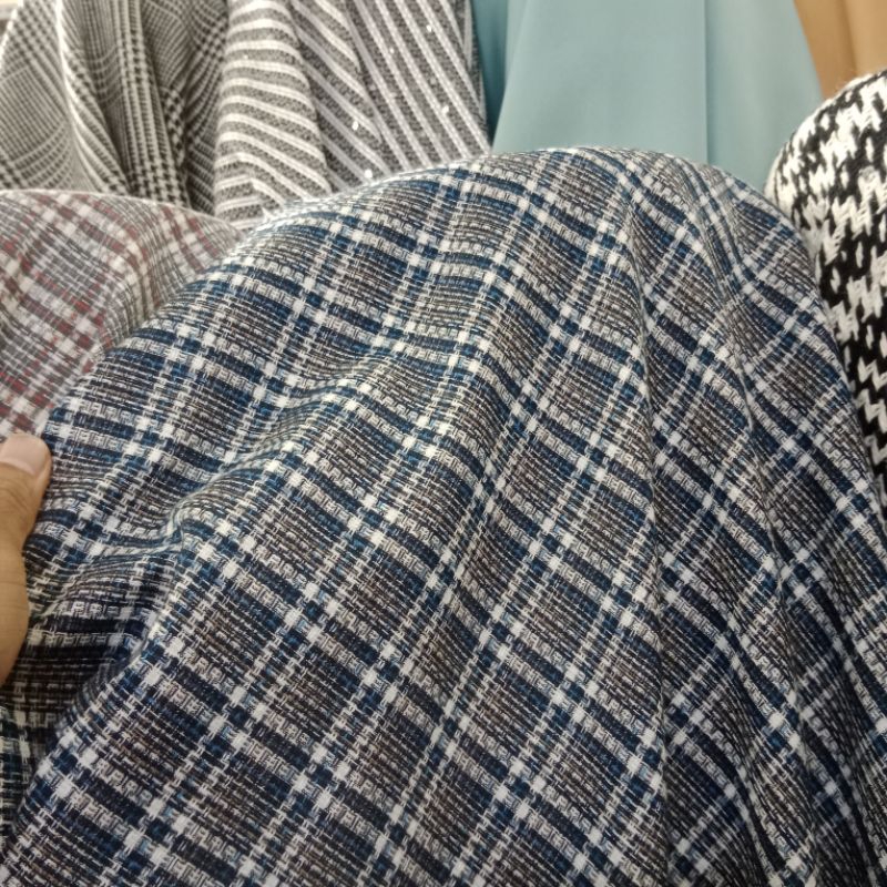 Jual bahan kain tweed chane dan semi wol dll per (0.50mt) | Shopee ...