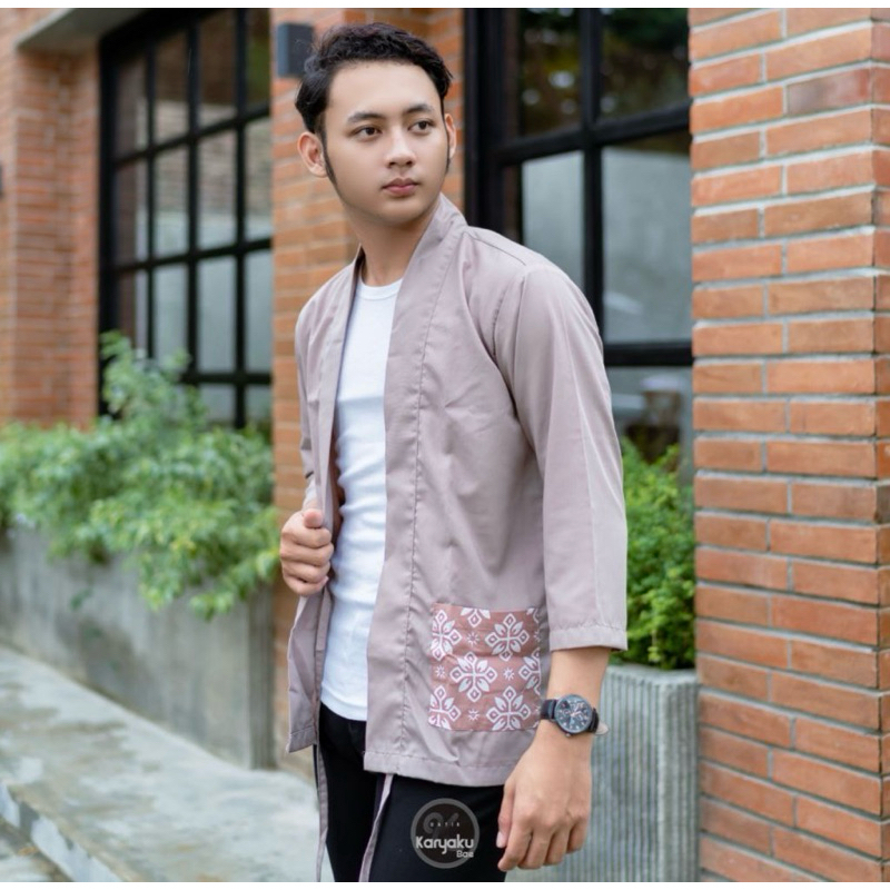 Jual CARDIGAN KIMONO OUTER PRIA TERLARIS BATIK | Shopee Indonesia