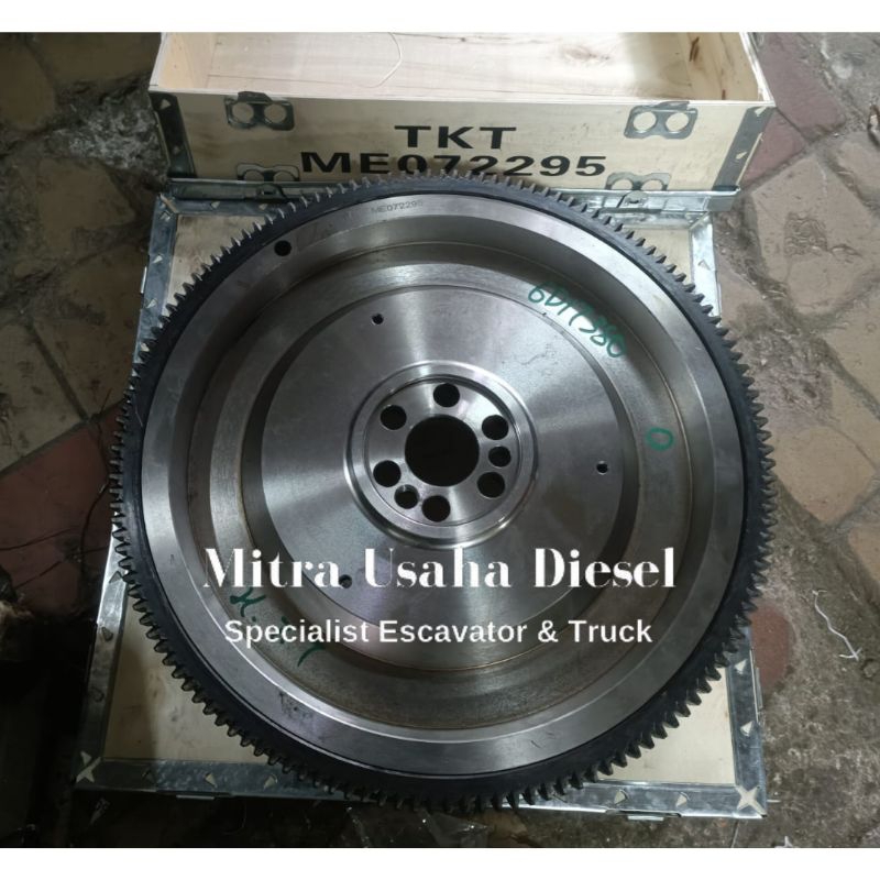 Jual Flywheel / Roda Gila Mitsubishi Fuso Ganjo 15"PS220 6D16 ME072295 ...