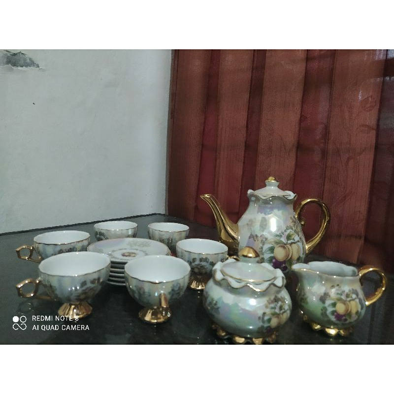 Jual Rare Vintage Lusterware Tea Set 15 Piece porcelain / Set teko ...