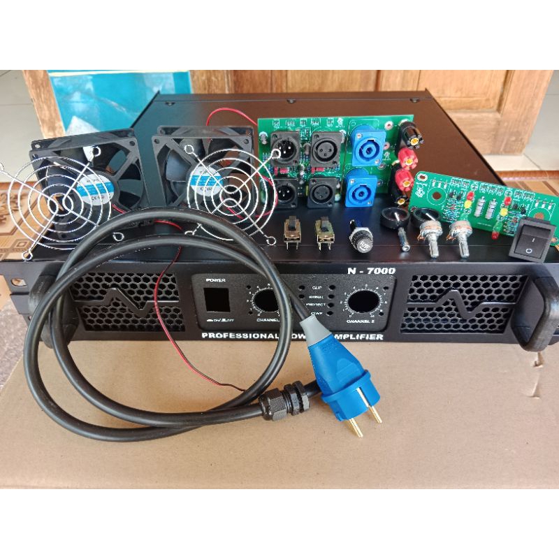 Jual Bok power amplifier N7000 lengkap aksesoris box N7000 ukuran 2U ...