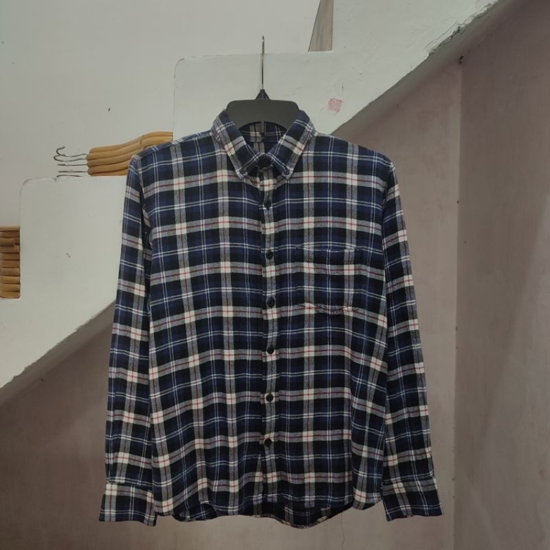 Jual kemeja flannel lengan panjang biru second | Shopee Indonesia