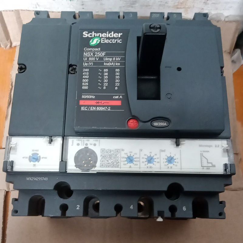 Jual MCCB BREKER NSX 250F 100F 250A 63A 40A 4p ORIGINAL | Shopee Indonesia