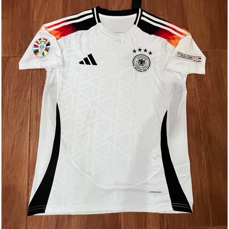 Jual BAJU BOLA PIALA DUNIA QATAR JERSEY JERMAN HOME 2022/2023 GRADE ORI THAILAND | Shopee Indonesia