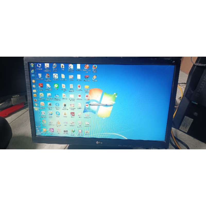 Jual monitor LED LG 19 normal | Shopee Indonesia