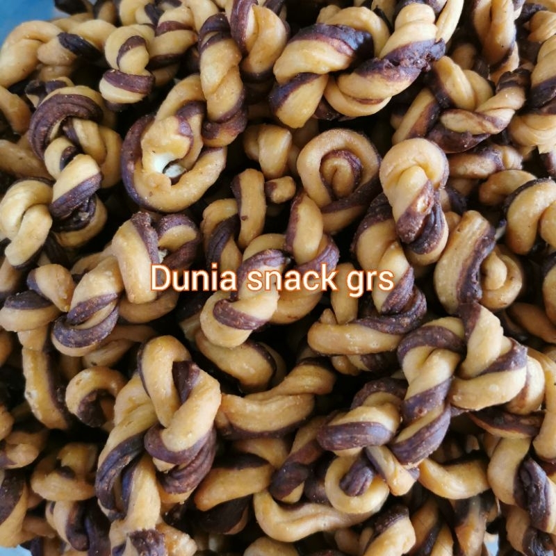 Jual Pluntir warna 1Kg rasa manis gurih / Plintiran / Untir untir / Kue ...