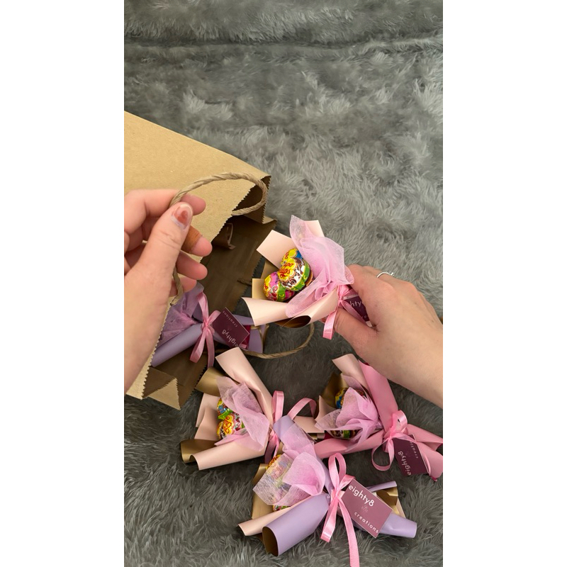 Jual [MINI GIFT] Buket Permen ukuran kecil | buket coklat | buket MINI ...