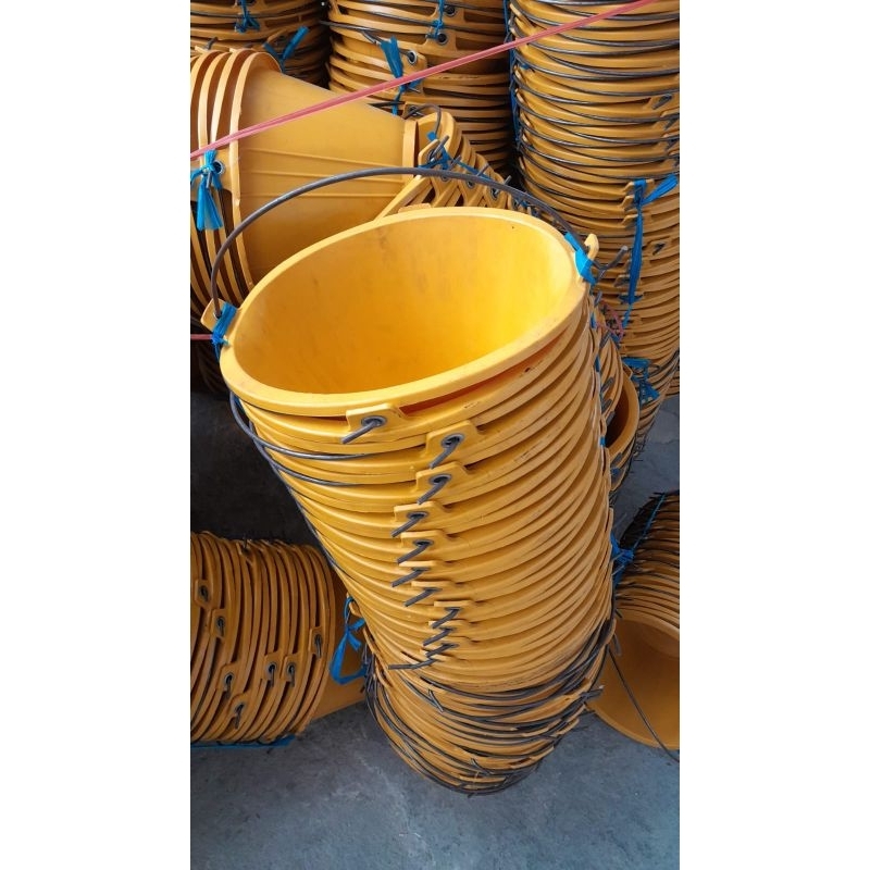 Jual Ember cor kuning besar power malaysia | Shopee Indonesia