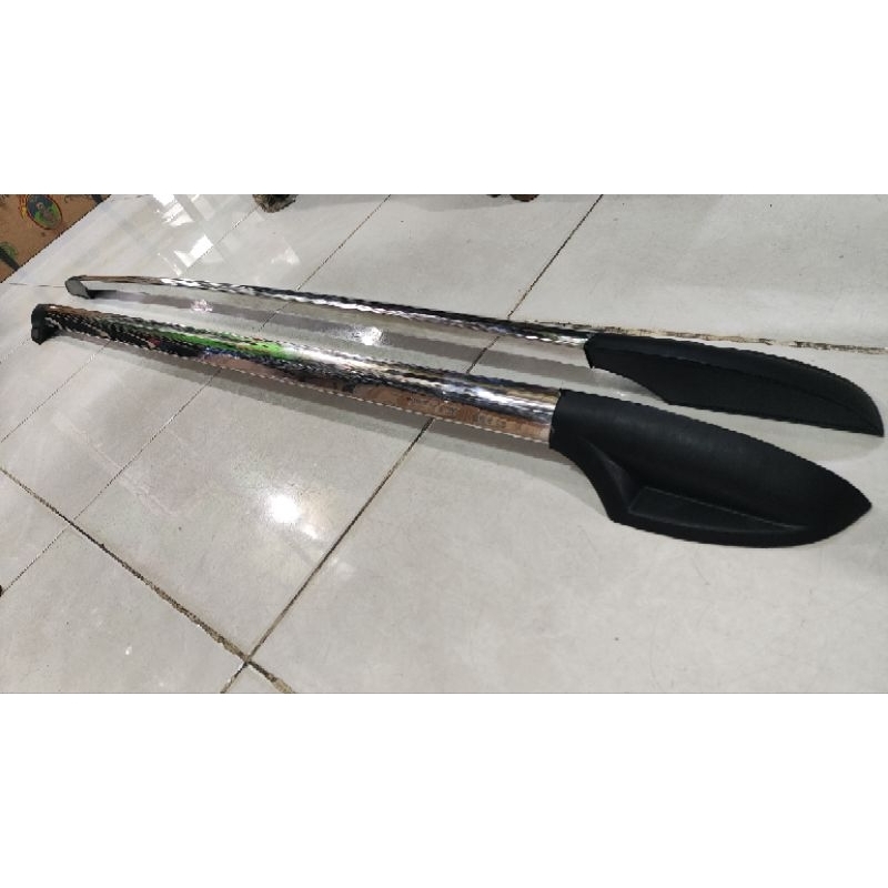 Jual Roofrail Atas Atap Mobil Universal 1 set ( kanan + kiri ) / roof ...