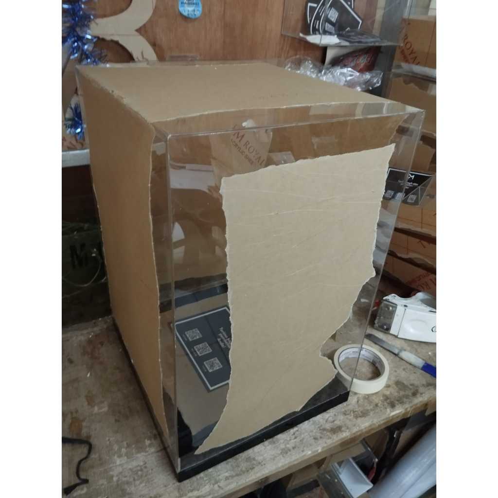 Jual Paket display box akrilik PxLxT 25x20x40cm | Shopee Indonesia