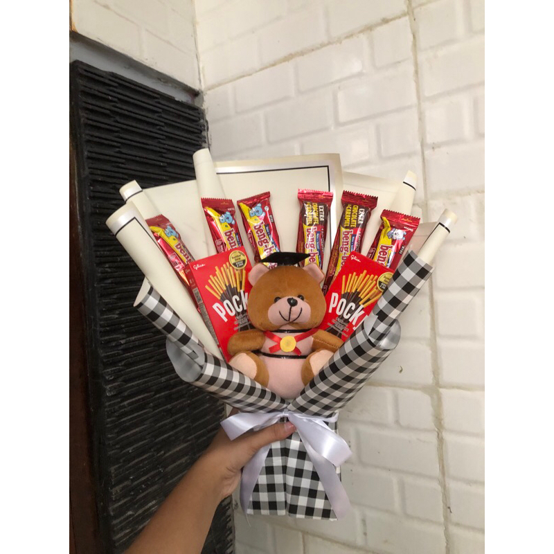 Jual Bucket wisuda Part 2/ Bucket Snack Wisuda | Shopee Indonesia