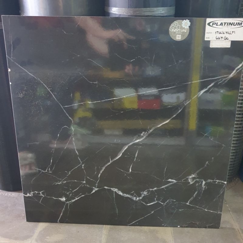 Jual keramik lantai kamar tidur dapur ruang tamu teras rumah PLATINUM ...